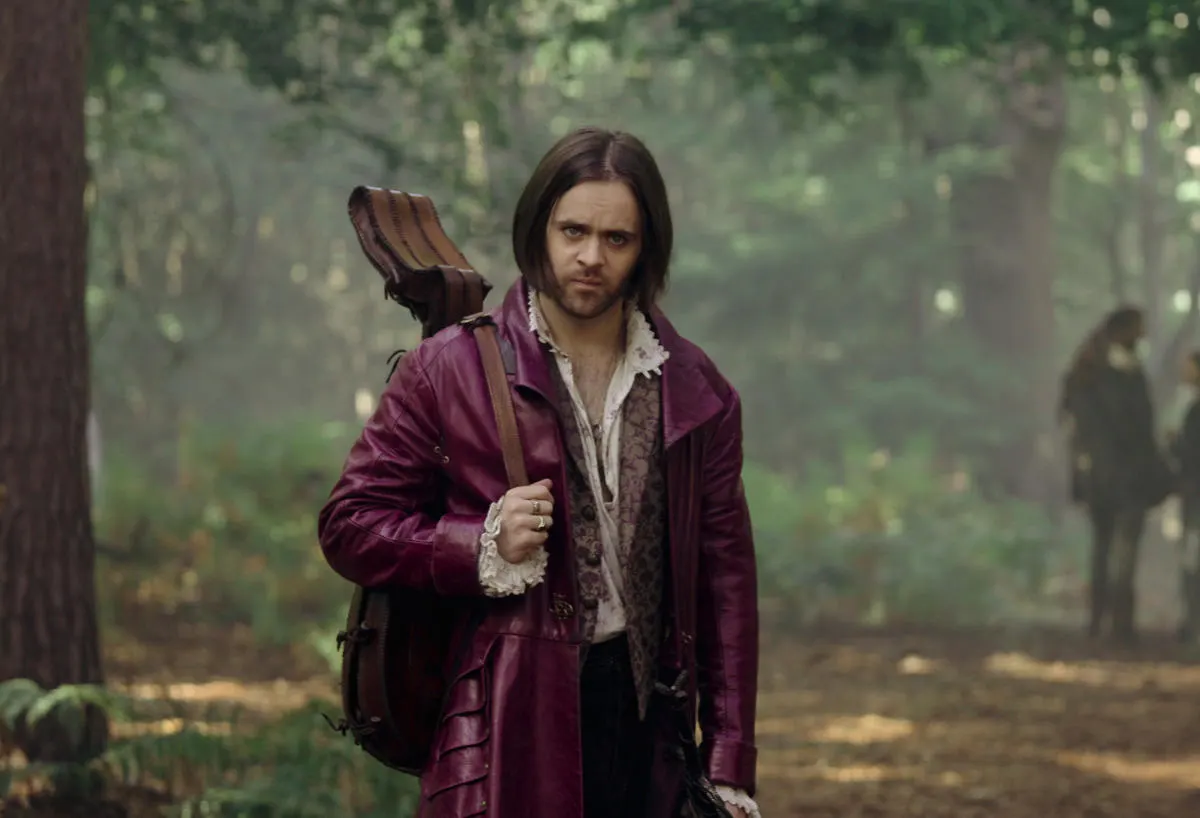 First Look at Liam Hemsworth as The Witcher